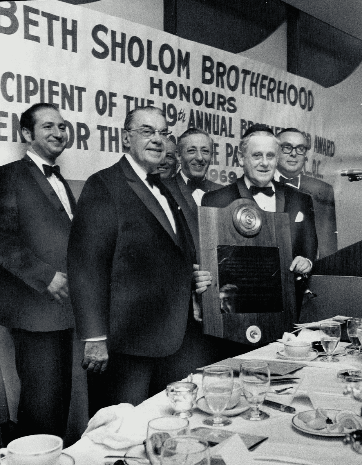 History of the Creation and Development of the Beth Sholom Synagogue in ...